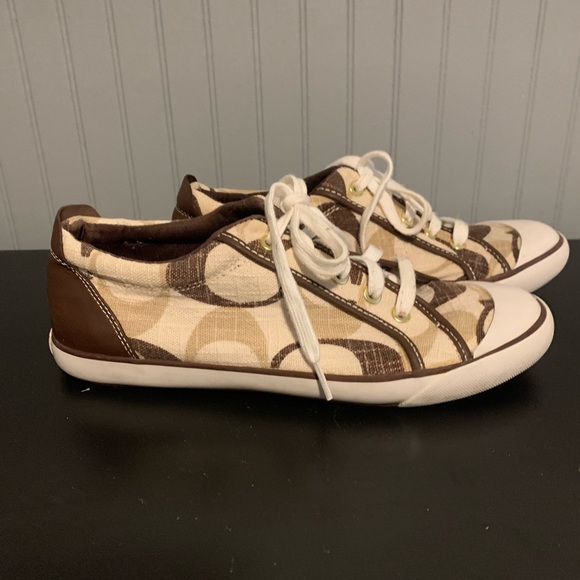 Coach | Shoes | Coach Barrett Signature Sneaker Size B | Poshmark